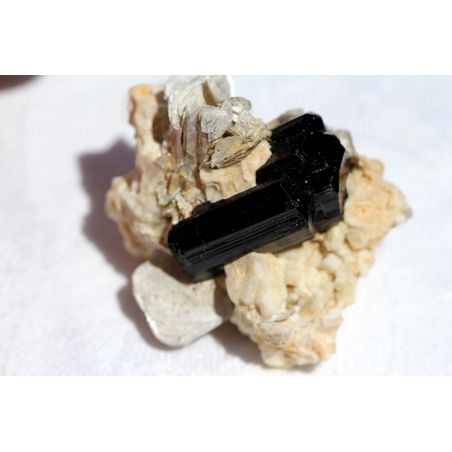 Turmalin schwarz Var. Schörl xx, Muskovit Glimmer xx, Schamanen ...