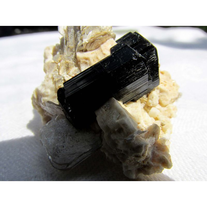 Turmalin schwarz Var. Schörl xx, Muskovit Glimmer xx, Schamanen ...