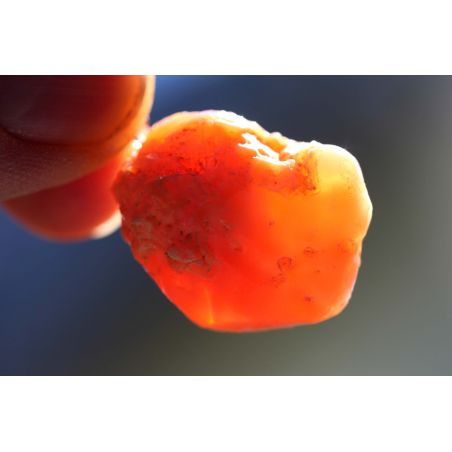 Strahlender Feuer Opal Anhänger: Einzigartig, lebendig, perfekt als ...